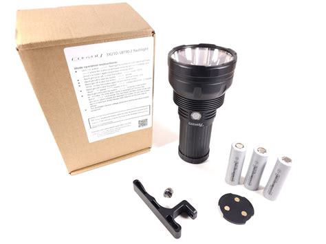Convoy 3X21D review | Budget high power flashlight | 1Lumen