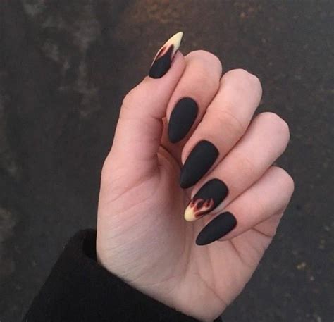 Маникюр | Постила | Punk nails, Grunge nails, Fire nails