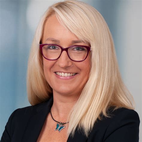Anna (Anja) Petk - Projektassistentin ERP Transformation - Lindt ...