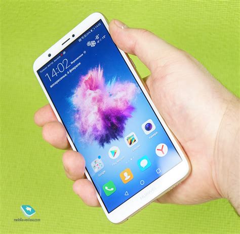 Mobile-review.com Обзор смартфона Huawei P Smart (FIG-LX1)