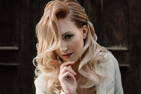Foto gratis: signora, verticale, bella ragazza, adolescente, capelli ...