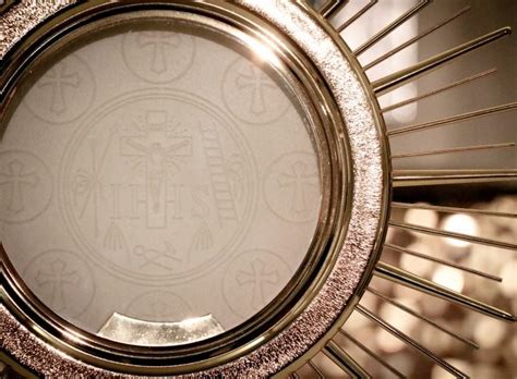 Sagrada Hóstia Archives - Gaudium Press