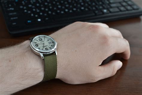 Обзор Casio MTP-S100 — тканевый ремешок и солнечное питание