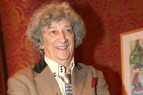 Юрий Энтин удивился тому, как поет Земфира его песню «Снегурочка» - 24СМИ