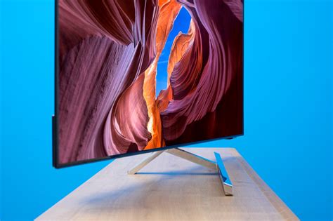 Philips OLED 807 im Test: Helleres Bild, klarer Ton – und ein kleiner ...