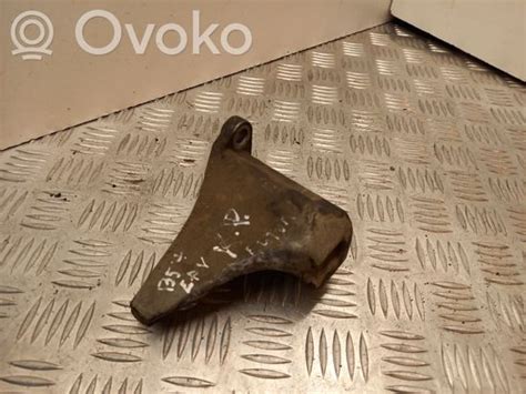 8D0399113AA Volkswagen PASSAT B5.5 Gearbox mounting bracket 8D0399113AA ...