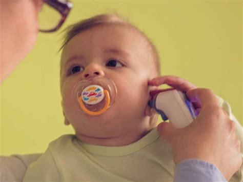 RSV in babies: Symptoms, treatment, and when to see a doctor