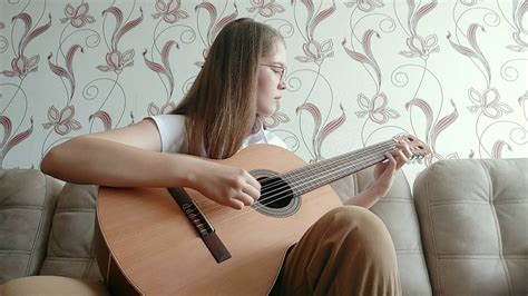 Томилова Валерия. Ю. Киндле. Сонатина. - YouTube