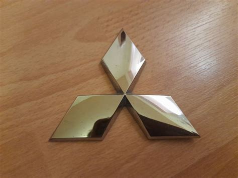 Mitsubishi Embleme | Kaufen auf Ricardo