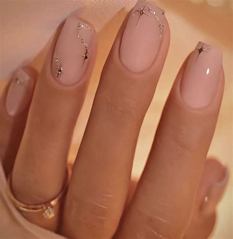 Pin by Toya Alexis on Nail Glam | Simple nails, Gel nails, Stylish nails