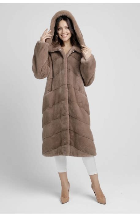 Натуральные шубы от производителя Fur Monde