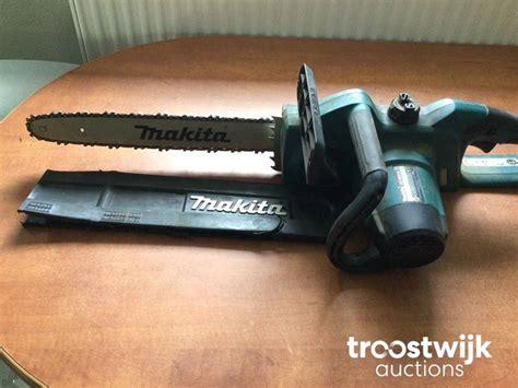 Makita Uc4041 electric chainsaw - Troostwijk