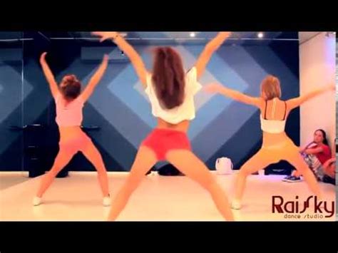 Танец попы - YouTube