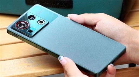 Top 10 Smartphones With 1tb Internal Memory - Techyv.com