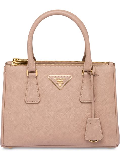 Женские сумки prada - 96 фото