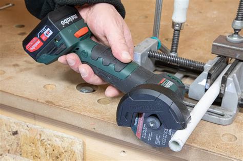 TEST AKUMULATOROWEJ SZLIFIERKI KĄTOWEJ METABO POWERMAXX CC 12 BL ...