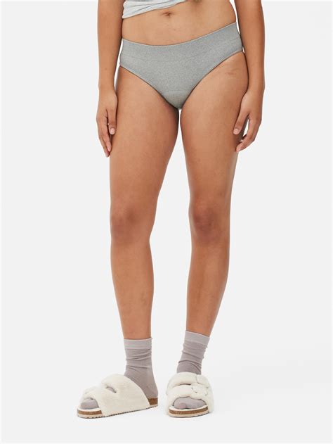 Womens Grey 3pk Seamless Ribbed Mini Period Briefs | Primark