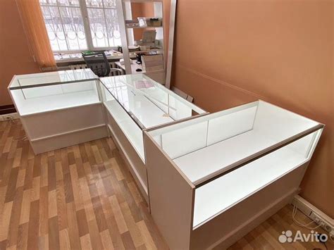 Прилавок торговый стеклянный купить в Москве | Готовый бизнес и ...