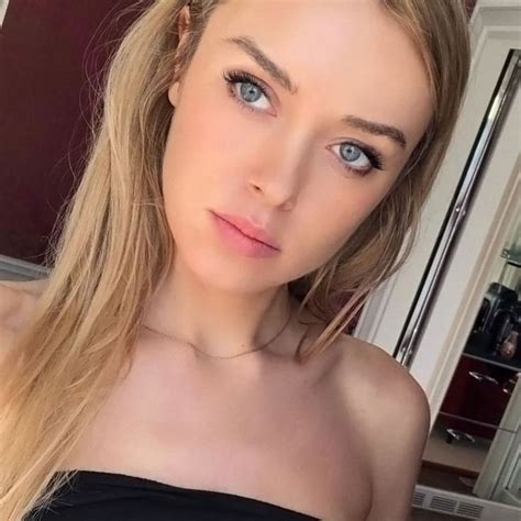 Ксениия Сухинова