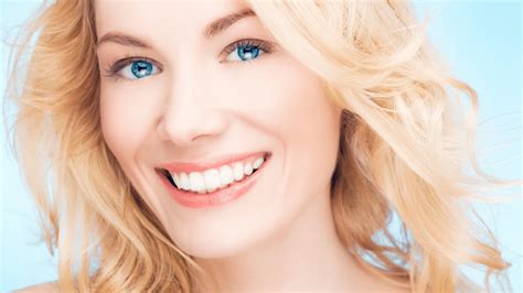 Achieving The Perfect Grin by Overcoming a Gummy Smile