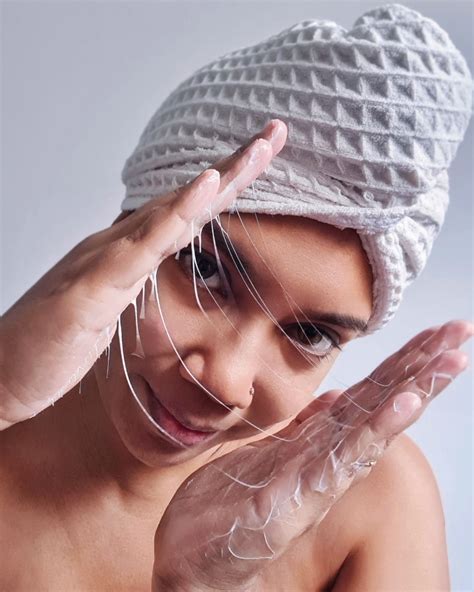 Get Rid of Tech Neck with Medi-Peel Premium Naite Thread Neck Cream ...