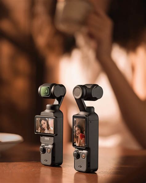 Best 4K Cameras for Vloggers: Vlog Like a Pro in 2024 - DJI Store