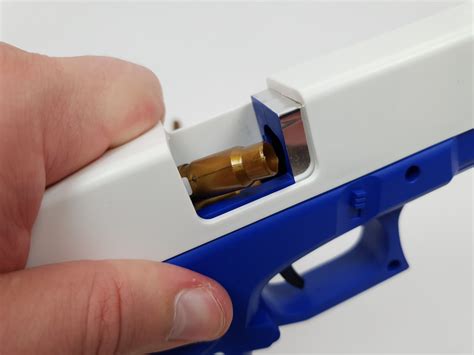 Купити Пістолет іграшковий Glock 18 з гільзами. Іграшкова зброя на ...