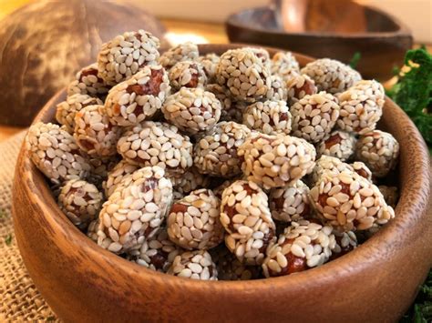 Арахис в кунжуте 1000 грамм, Nuts&Fruit - купить с доставкой по ...