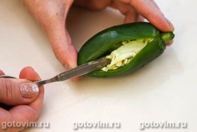 Жареный перец халапеньо с сыром и в хрустящей панировке . Рецепт с фото