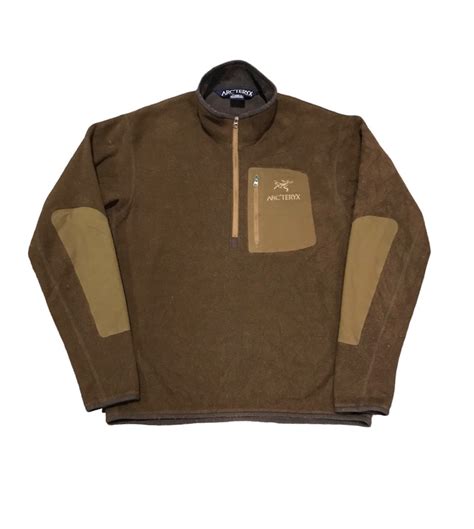 Arcteryx Polartec, Men's Fashion, Activewear on Carousell