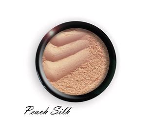 Вуали/хайлайтеры - Финишная сатиновая пудра Peach Silk