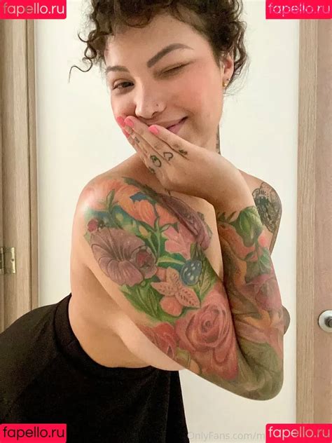 Leaks Nude marcelaguzman Onlyfans Photo Gallery - Fapello.ru