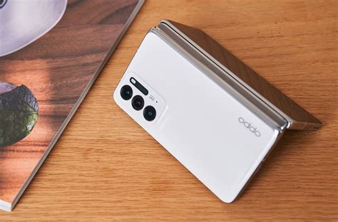 Oppo Find N2 будет самым лёгким складным смартфоном в своём классе