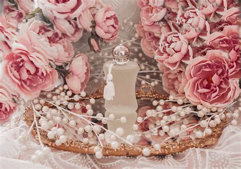 Parfums de Marly Valaya vs Valaya Exclusif - Lizzie in Lace