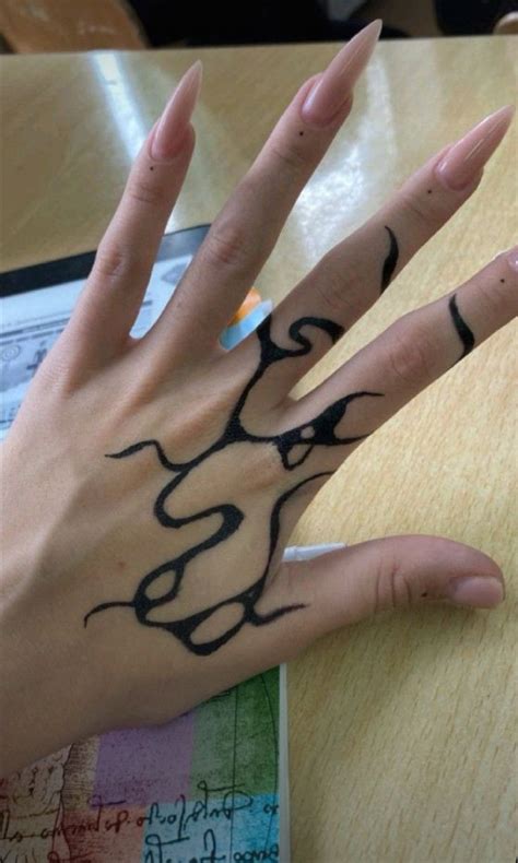 Мне нравится | Tatuagens inspiradoras, Tatuagens modernas, Tatuagem na mão