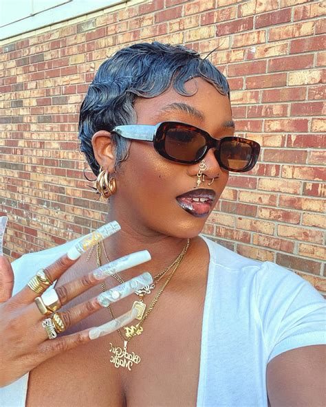 Ghetto Fabulous Fashion Style Guide & Outfit Ideas - Her Style Code