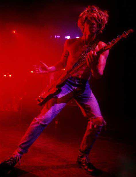 Jane´s Addiction: Os 30 anos de Nothing's Shocking - SOUNDS LIKE US
