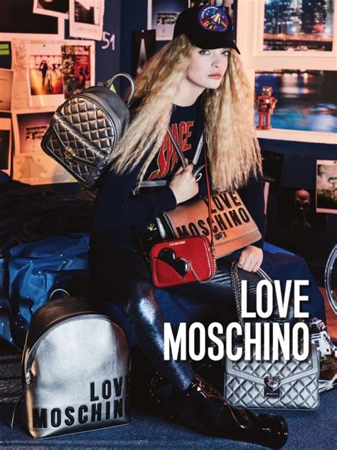 Love Moschino 2016 Fall / Winter Campaign