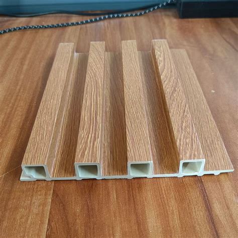 Paneles WPC Revestimiento Compuesto Textura de Madera Recubrimiento de ...