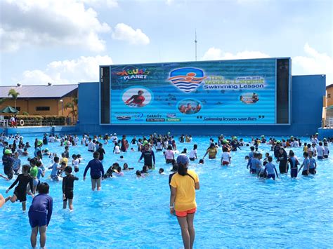 Aqua Planet | AQUA PLANET TEACHES KIDS TO SWIM, ATTEMPTS TO BREAK A ...
