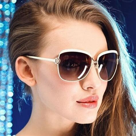 Очки Солнцезащитные Женские Фото — Картинки фотографии