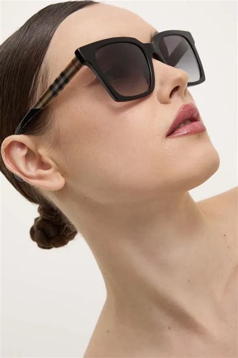 Солнцезащитные очки Burberry MAPLE женские цвет чёрный 0BE4335 | ANSWEAR.ua