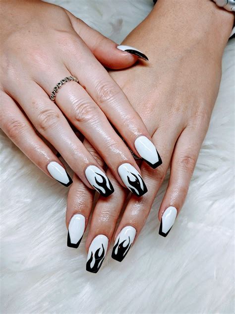 Home - Lovely Nails