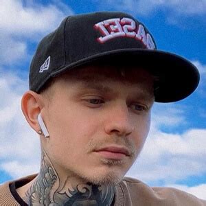 Demchuk - Age, Family, Bio | Famous Birthdays
