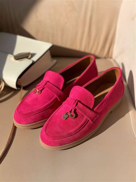 Лоферы цвета фуксия - тренд 2020 / Fuchsia Loafers - Trend 2020 ...