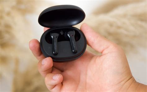 EarFun Air Pro 2: Unique, budget-friendly earbuds - TechTalks