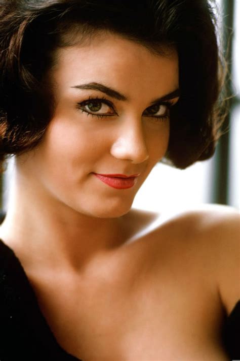 Delores Wells - Profile Images — The Movie Database (TMDB)