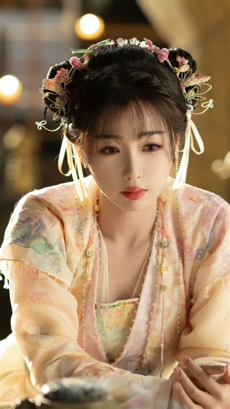 Ghim của Daughters Of Eden trên NORTH EAST ASIA trong 2025 | Diễn viên, Nữ diễn viên, Ngũ thư