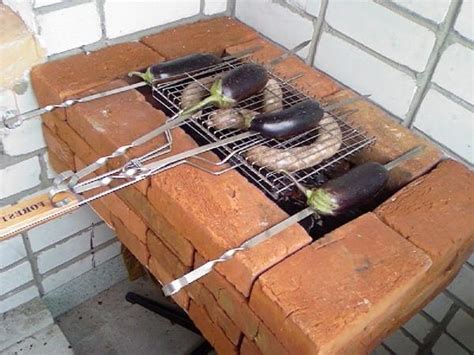 Шашлычница из кирпича своими руками