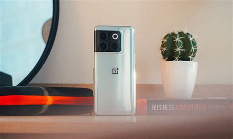 OnePlus 10T 5G: 5 Best Things - GadgetMatch